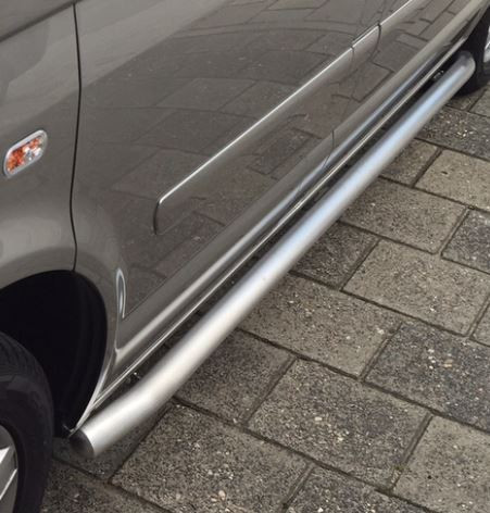Peugeot Partner 2008 - 2018 sidebars buis 60 mm geschuurd mat licht gebogen